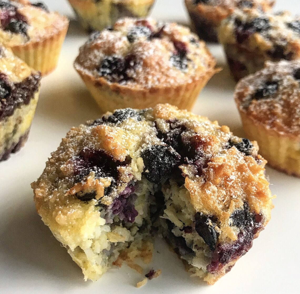 Glutenfri muffins med aroniabær & kokos - Mygreenkitchen